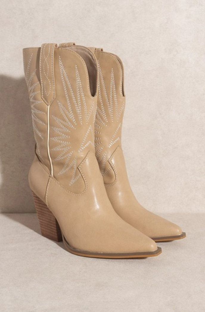 Loretta Boots – Style House Frisco